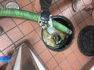 Grease Trap Cleaning Specialists in Chicago, IL | Suburban Sewer Experts